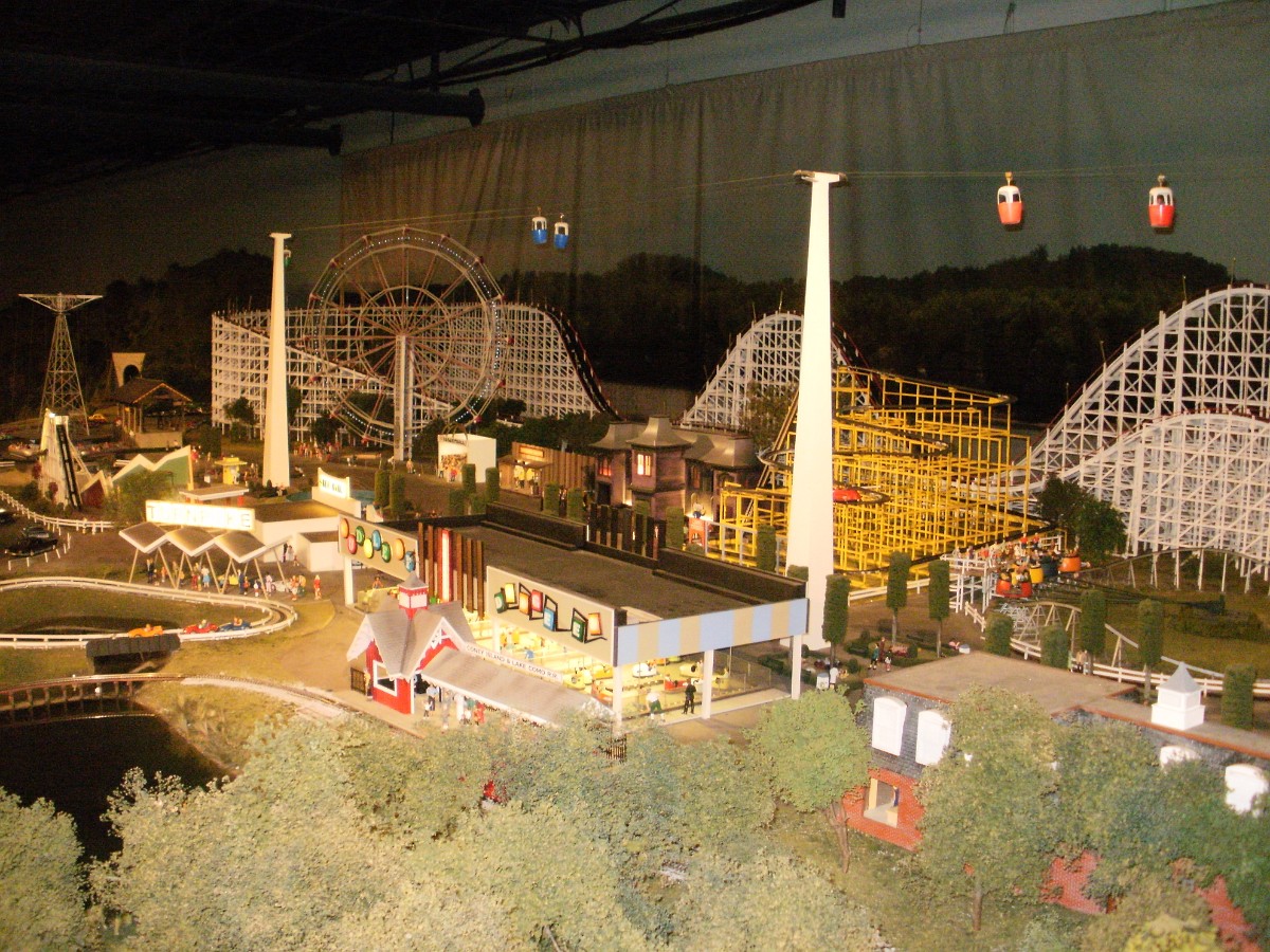 Enter-TRAIN-ment G Scale Layout